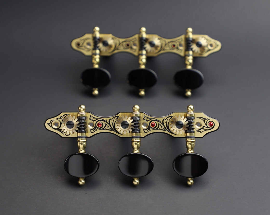 L111 Black with Crystals & Jet - Rodgers Tuning Machines